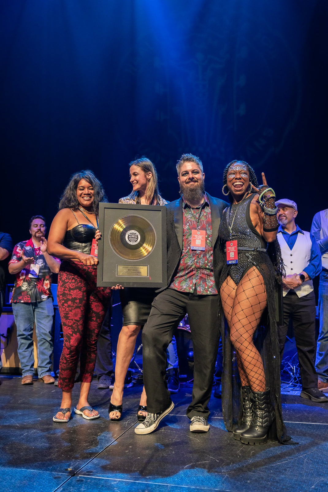 Custom Records – Gold Records USA